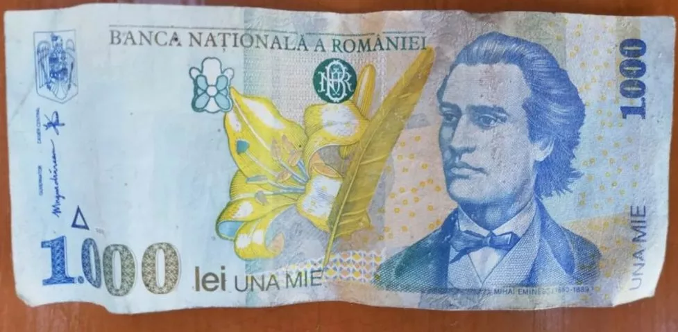 Dacă o mai ai în casă, poți face bani frumoși de pe urma ei. Cu cât se vinde bancnota cu chipul ...